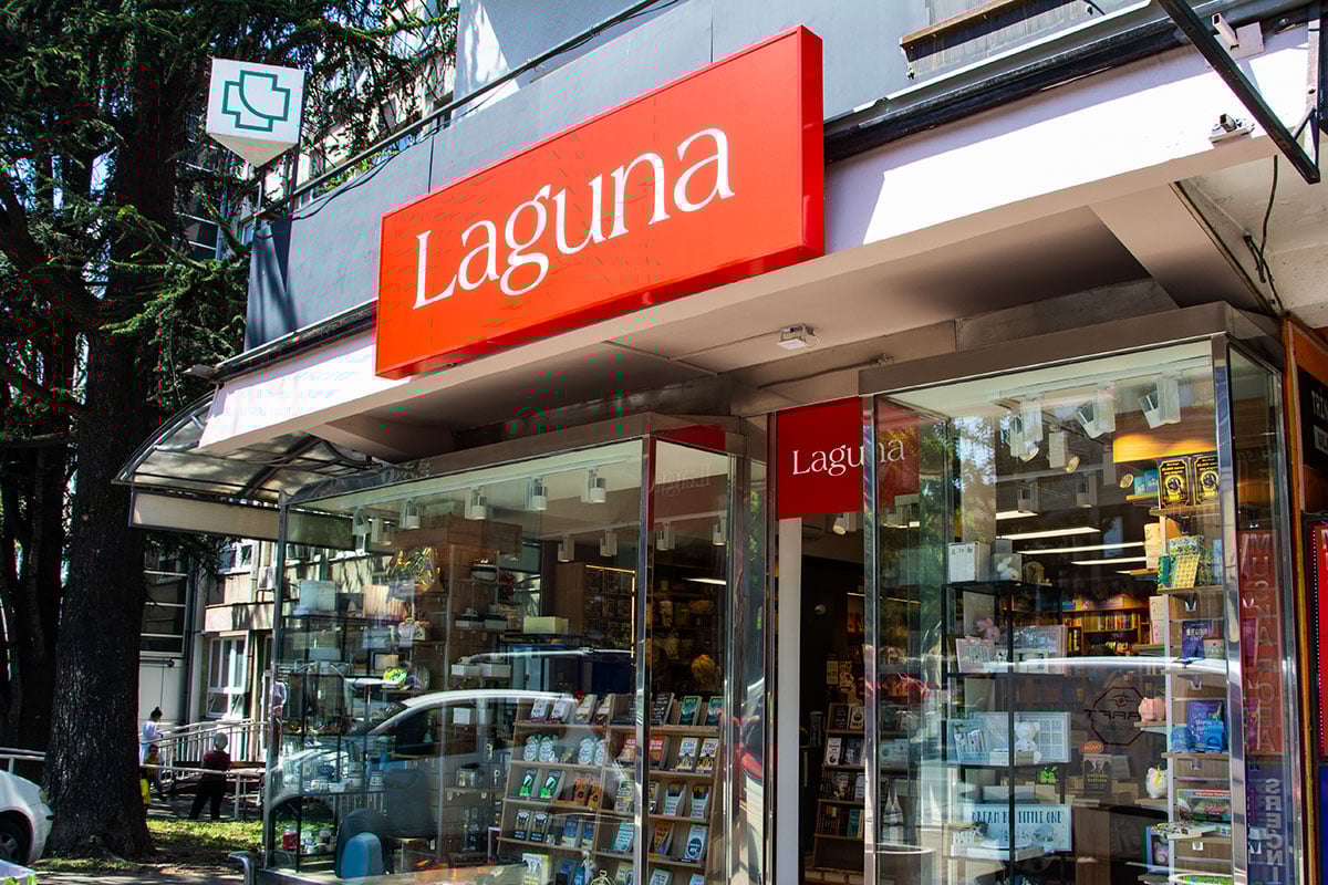 Početna | Delfi knjižare | Sve dobre knjige na jednom mestu