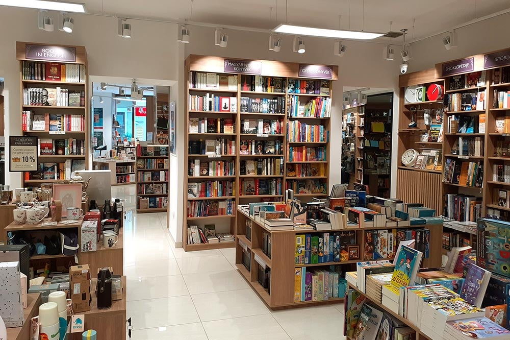 Početna | Delfi knjižare | Sve dobre knjige na jednom mestu