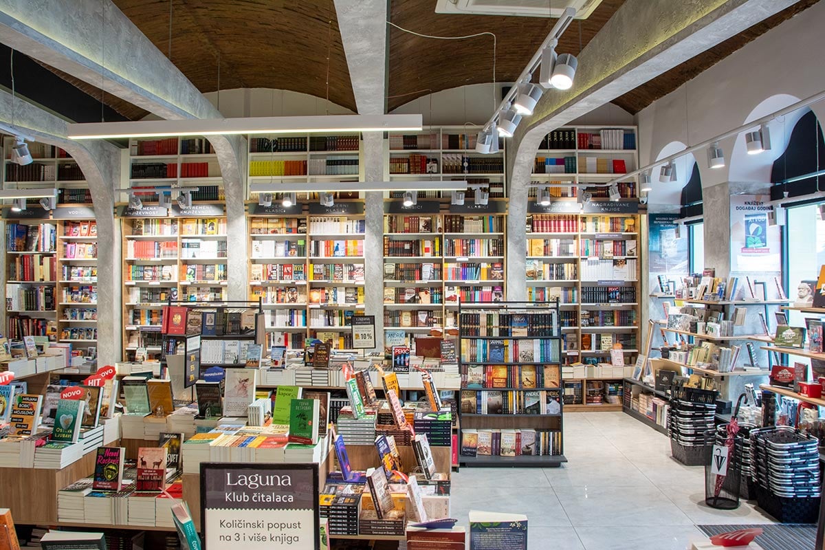 Početna | Delfi knjižare | Sve dobre knjige na jednom mestu